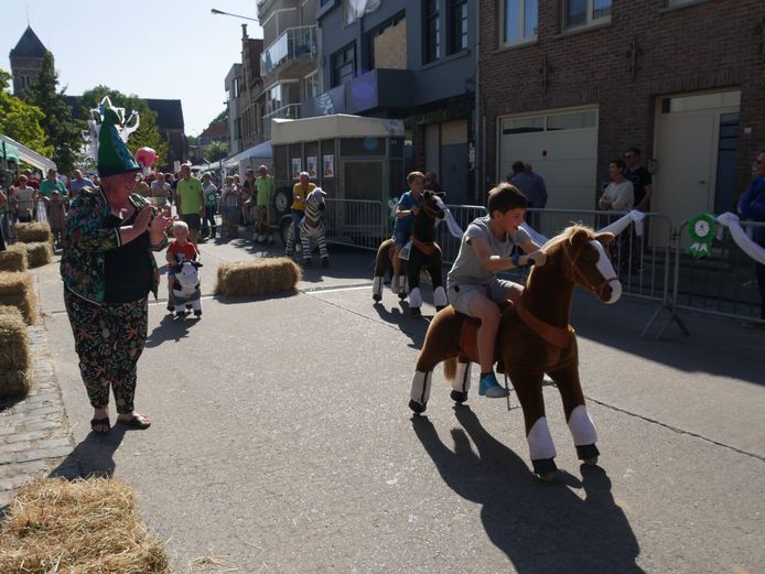 Na zes jaar opnieuw dorpsfeest ‘Ontdek Geluwe, Geluwe Ontdekt’ | Wervik ...