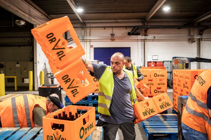 Maatwerkbedrijf De Wroeter aan de slag bij Bilzers bedrijf DW Reusables: “Een win-win voor beide ...