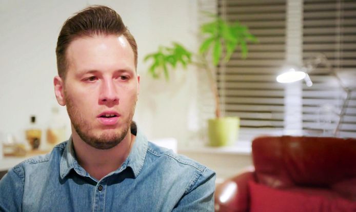 Een week nadat ze hun relatie bekendmaakten zijn Joris uit ‘Blind Getrouwd’ en zijn nieuwe ...