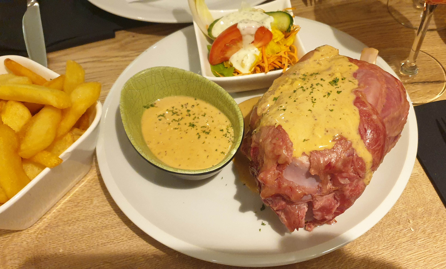 RESTOTIP. Café brasserie De Roos: even op vakantie in in Bonheiden ...