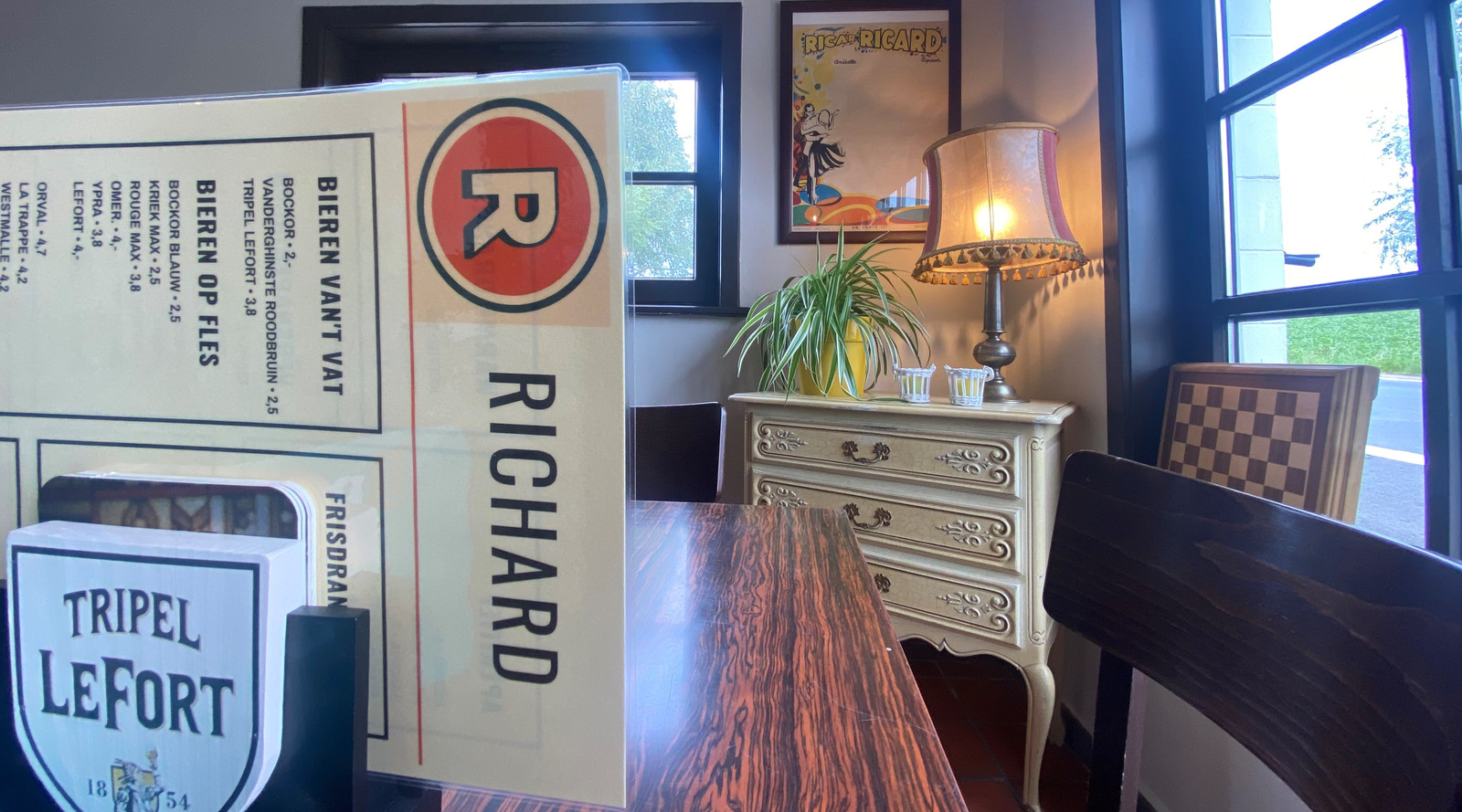 NET OPEN. Ervaar de Provence van Kortrijk in nieuw fietscafé Richard: “Leef hier zoals God in ...