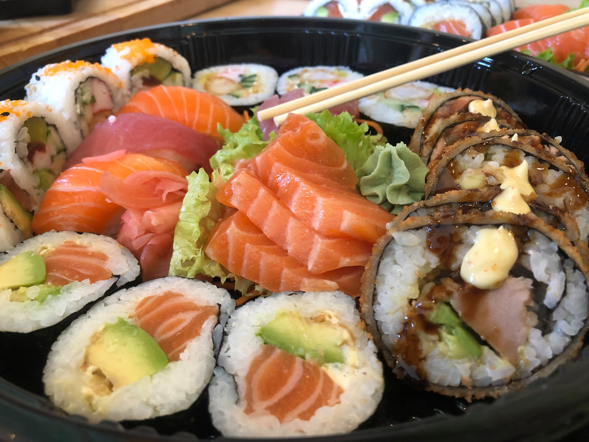 RESTOTIP. Hoshi Sushi opent nieuwe vestiging in centrum Lennik ...