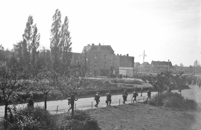De laatste ooggetuigen vertellen over hoe ze 80 jaar geleden werden ...