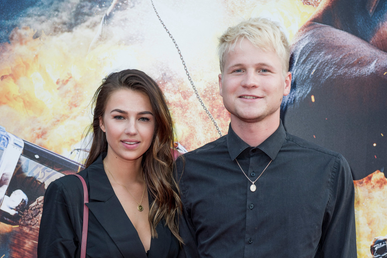 Youtuber Kalvijn en vriendin Nina Warink gaan trouwen: ‘Yesss!’ | Foto ...