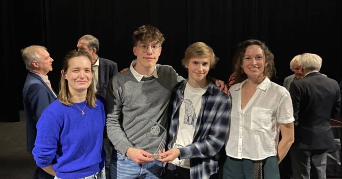 Leerlingen Sint-Jozef Ternat blinken uit op welsprekendheidstornooi in ...