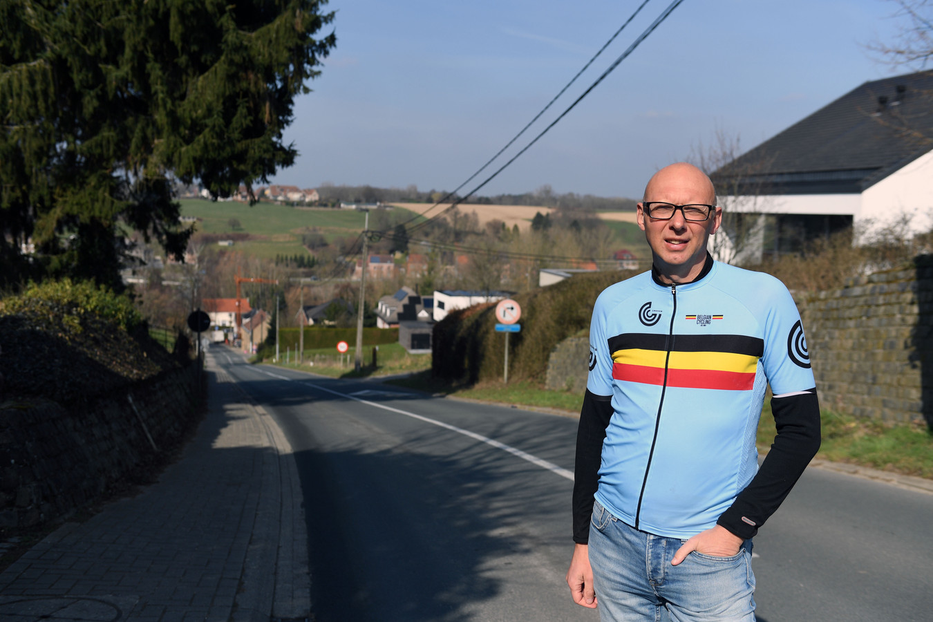 240 kilometer in 53 uur: Dirk Wille (49) gaat waanzinnige uitdaging op ...