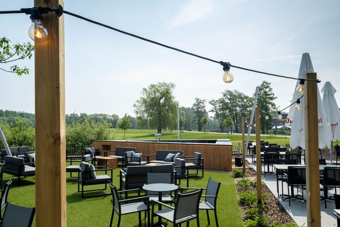 BrooX bouwt zomerbar: “Willen nog meer wandelaars en fietsers bereiken ...