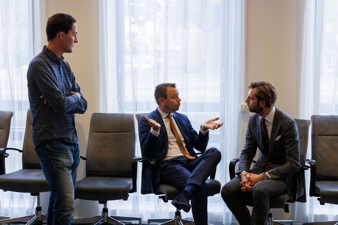 Alleen PVV maakt zich zorgen over opvang van vluchtelingen in Kamper ...