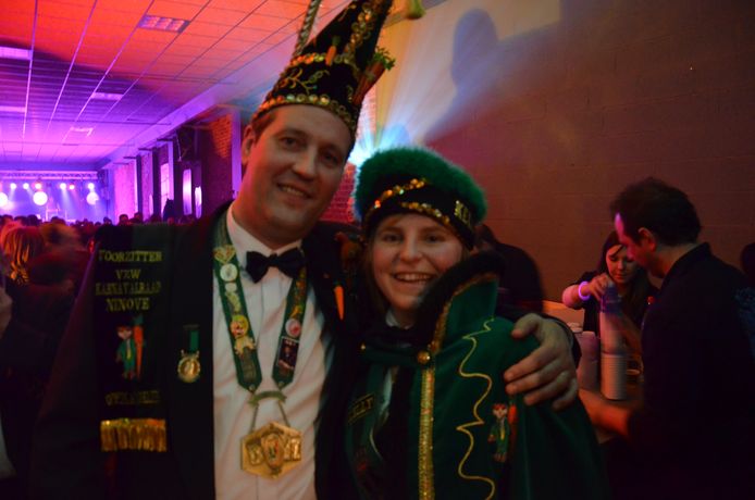 Prins Kelly is eerste vrouwelijke Opperhoofd van Prinsencaemere nadat ...