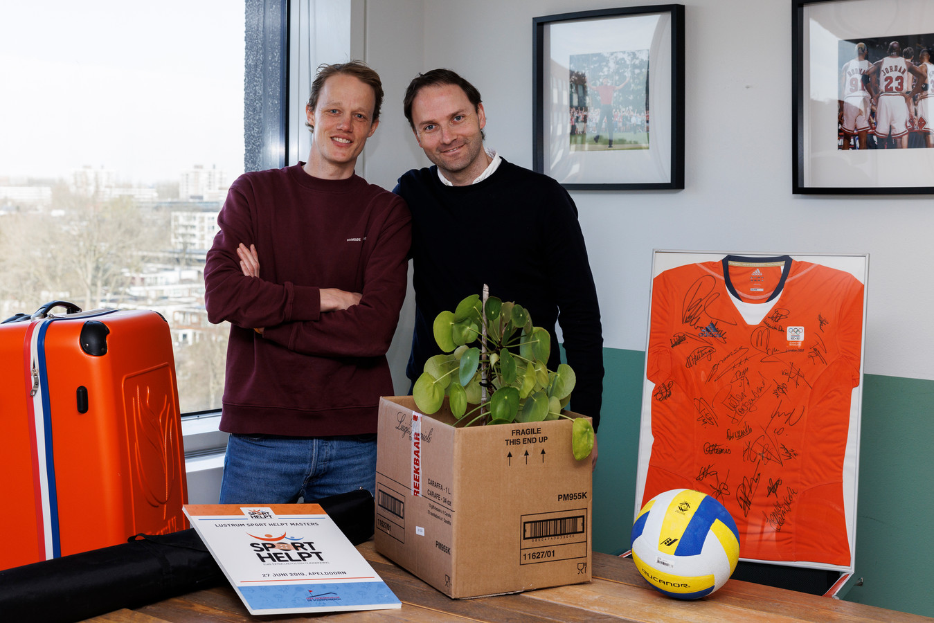 Topsporters verlichten tien jaar lang de pijn van zieke kinderen door ...