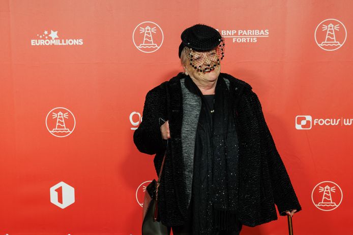 IN BEELD. Van Kevin Janssens tot Eline De Munck: BV’s schitteren op de rode loper van het ...