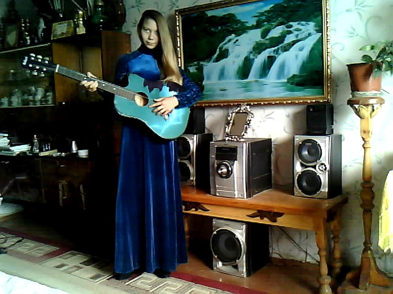 Masha, 12 ans, fait un dessin anti-guerre: elle risque aujourd’hui de ...