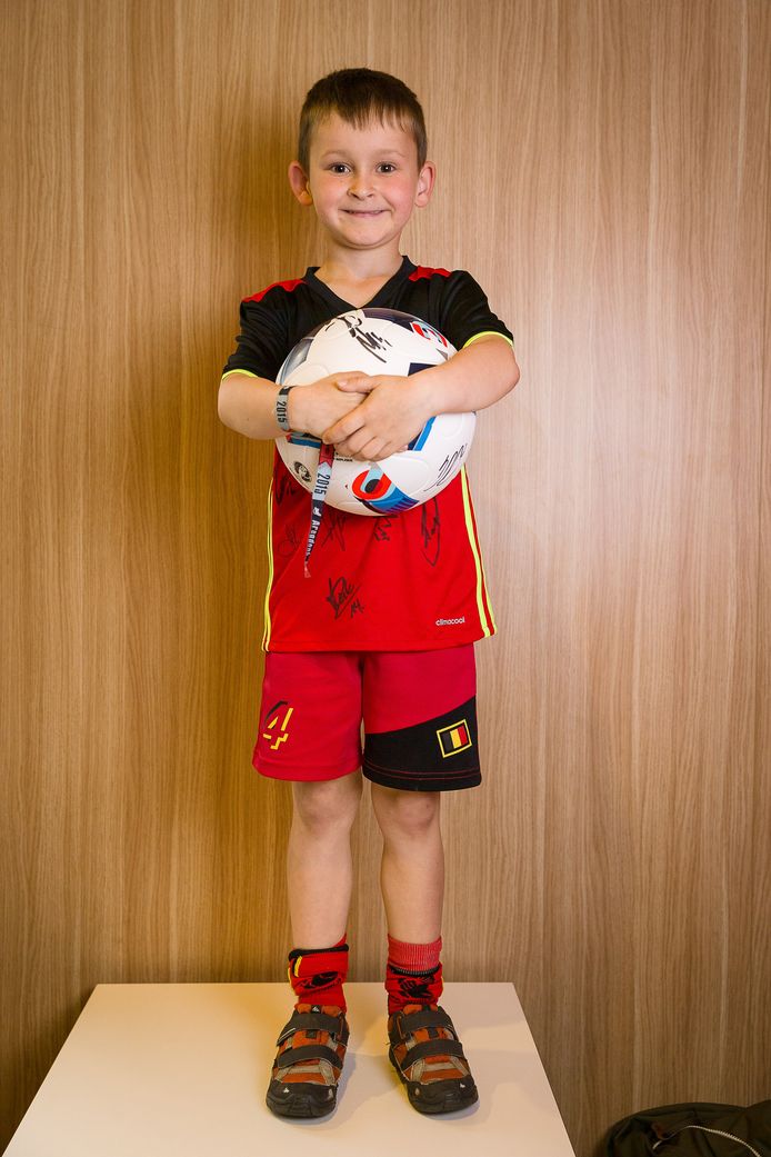 Tibe mag mee het veld op tegen Italië (maar gelooft niet in zege ...