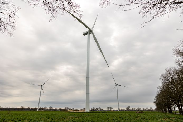 Provincie ziet kansen voor grote windmolens in Raalte, maar wat wil de gemeente zélf? | Raalte ...