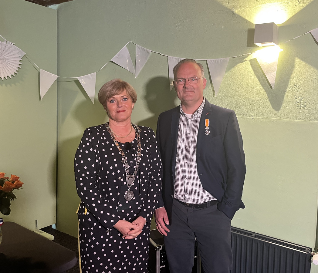 Deze mensen kregen een lintje in de gemeente Tholen | Foto | pzc.nl