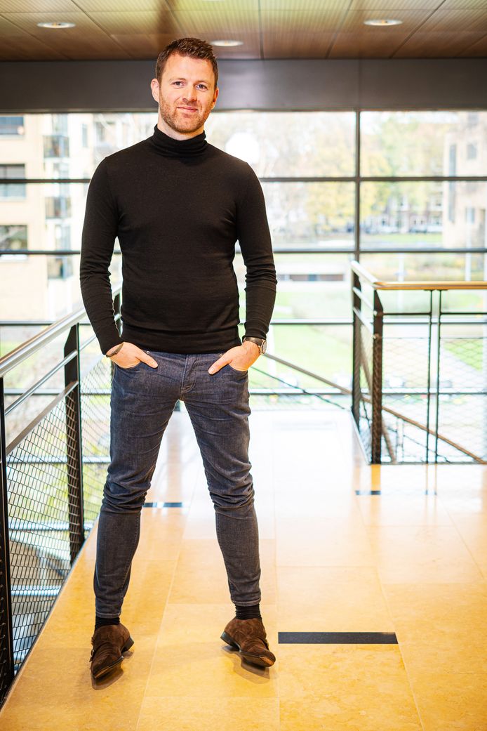 Zoon Peter R. de Vries onthult geheim logboek van zijn vader: ‘Fouten ...