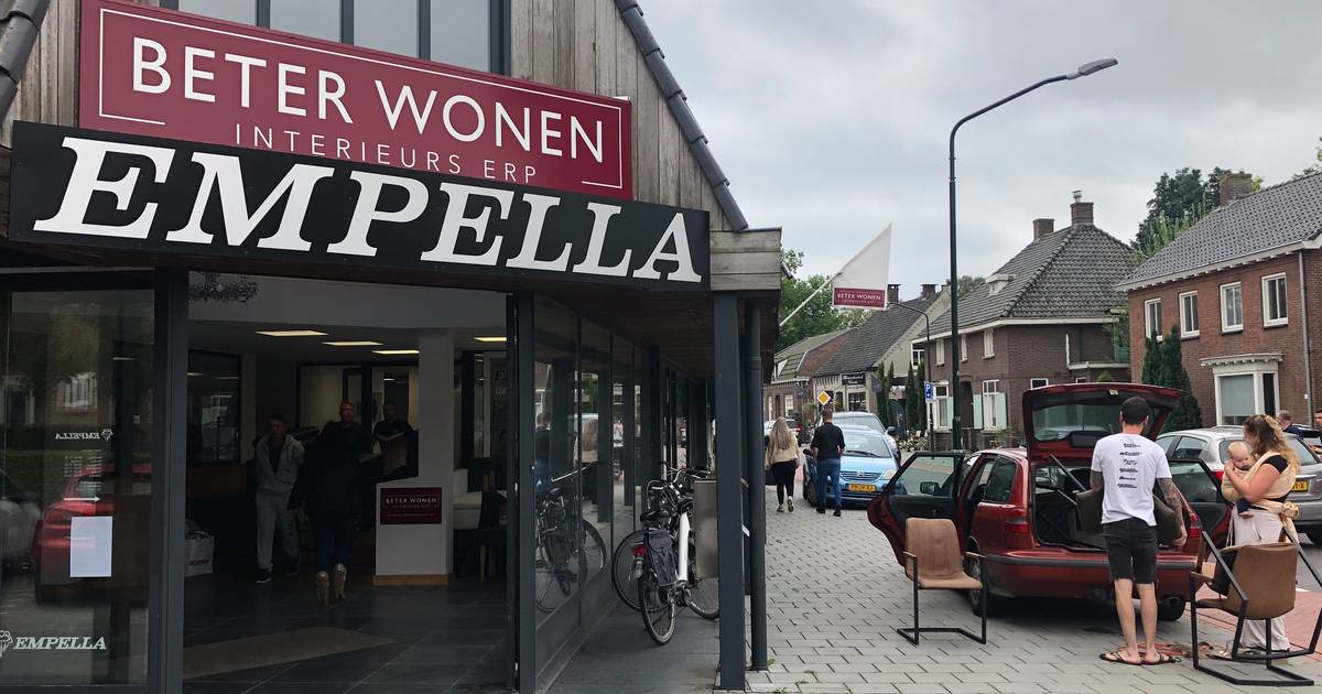 Fietsenzaak Empella haalt laatste spullen uit werkplaats; pand wijkt ...