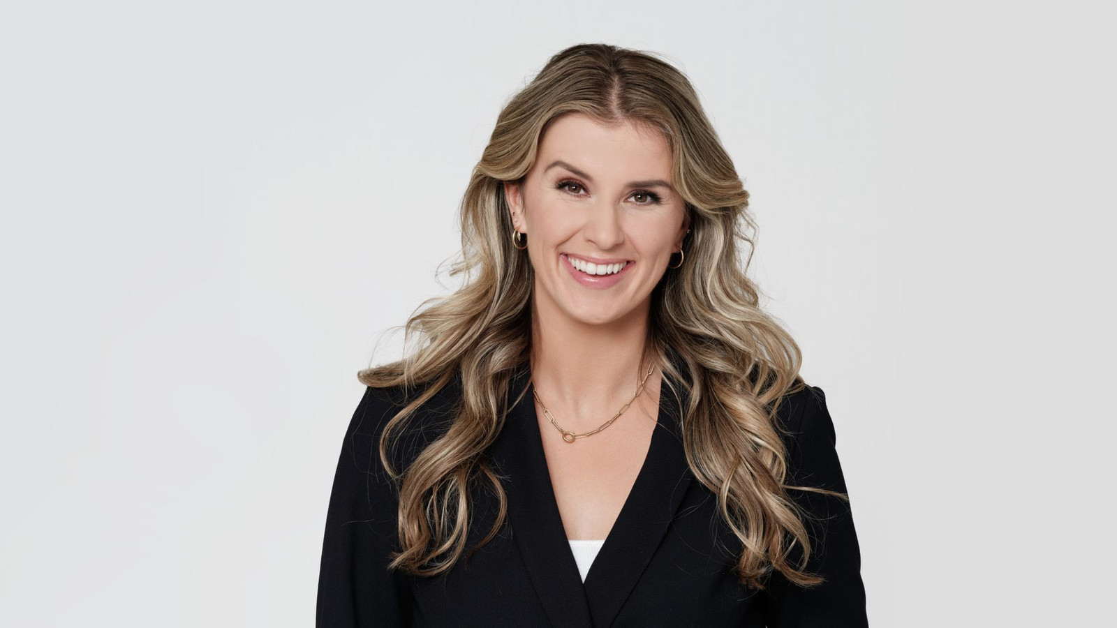 Eline de Zeeuw nieuwe presentator NOS Sport | Foto | AD.nl