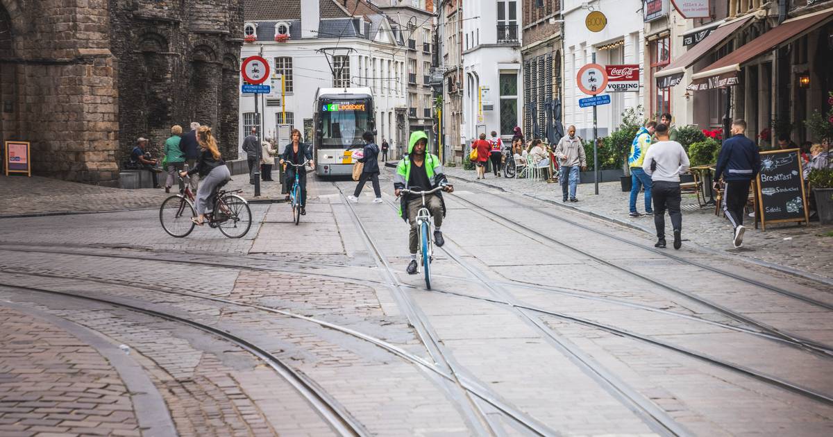 Maken Gentse fietsers binnenkort minder vaak kennis met het asfalt? De ...