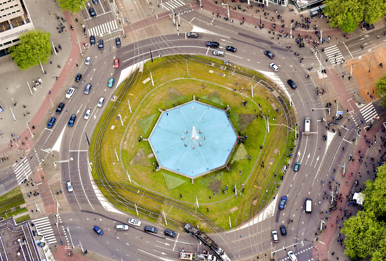Zo gaat Rotterdam zorgen dat het wél leuk is op het Hofplein, ondanks ...