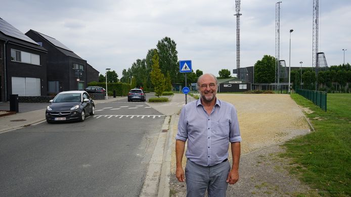 Trainingsveld in sportzone wordt opgeofferd om parkeerprobleem op te ...