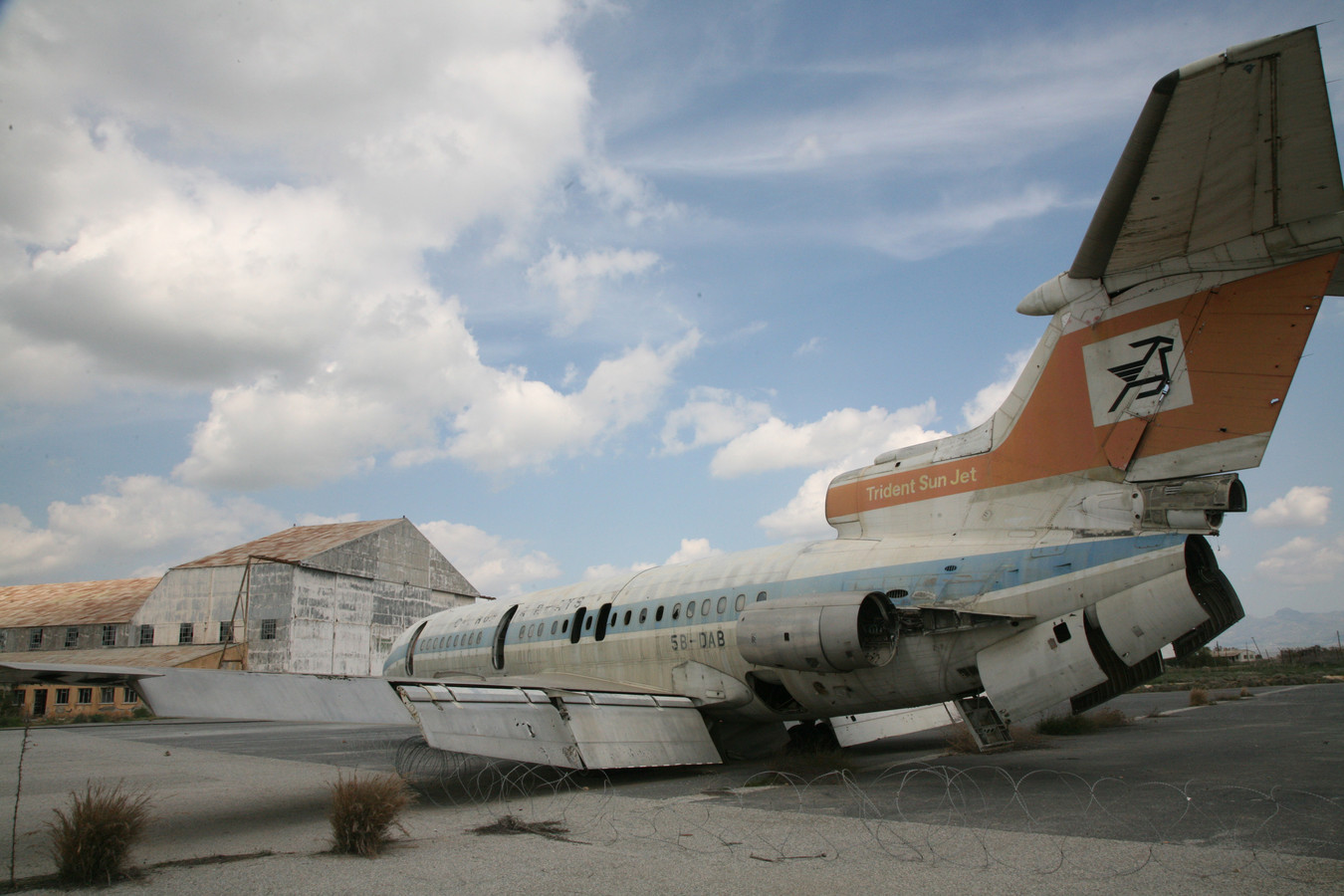 FOTOREEKS. Nicosia International Airport, het vliegveld dat al 44 jaar ...