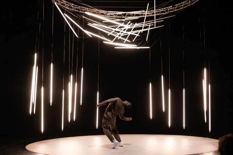 State Shift, de nieuwe voorstelling van breakdancecrew The Ruggeds, is ...