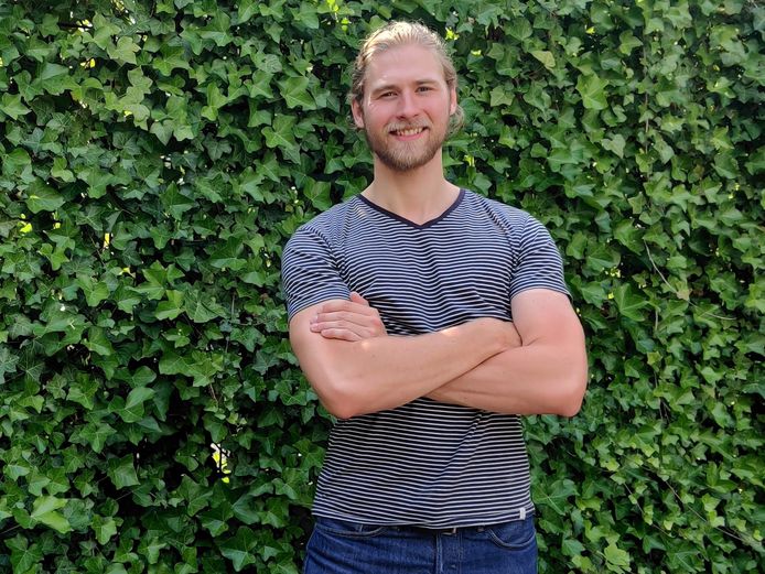 Patrick (27) was niet de makkelijkste leerling en helpt scholieren nu ...