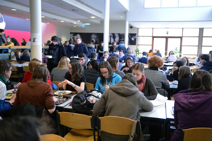 Studentenrestaurant Alma informeert klanten over ecologische voetafdruk ...