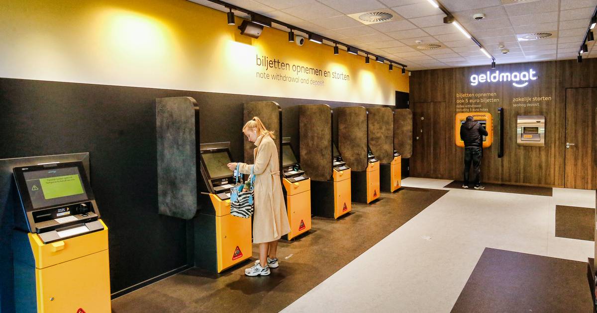 Geldmaat wil eerste winkel van Twente in voormalige sneakershop in ...