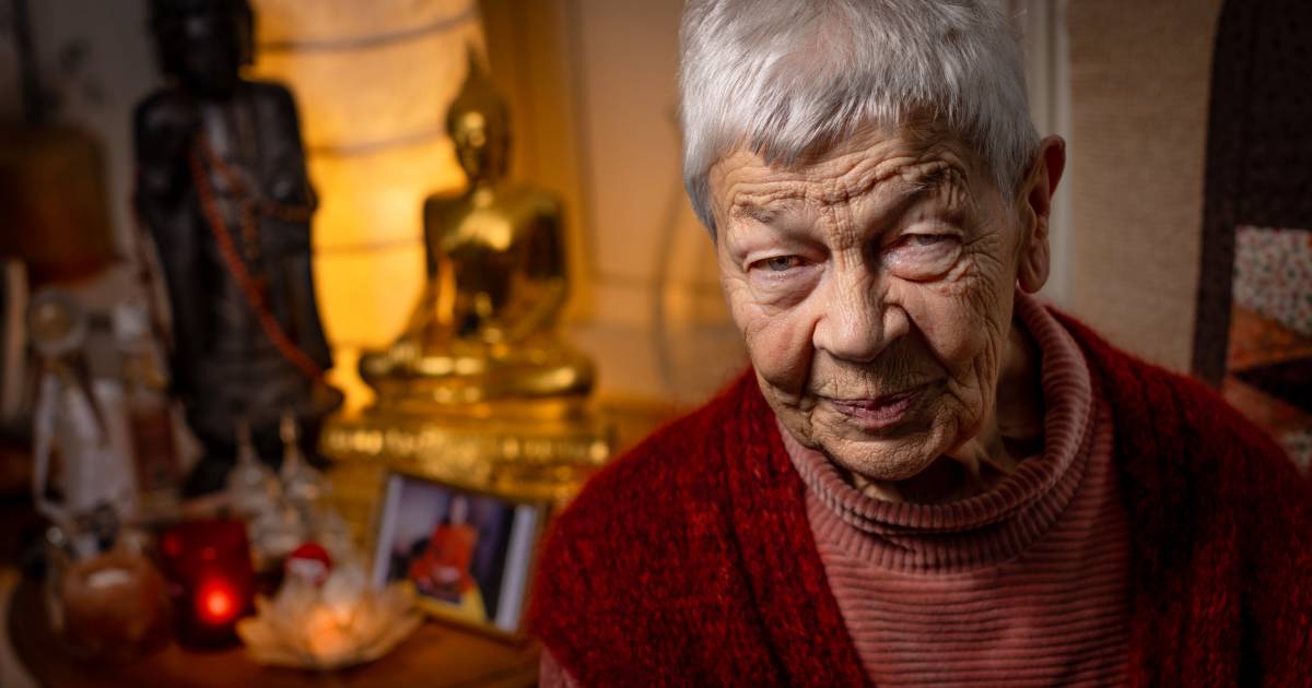 Boeddhist Jotika: ‘Mensen gaan dood, maar het leven gaat door’ | Kerst ...