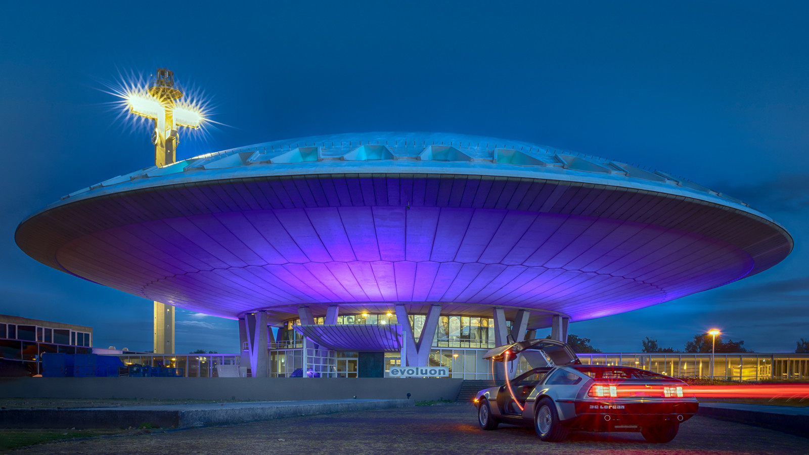 Verder dromen over toekomst in Evoluon, want Eindhovens icoon gaat weer ...