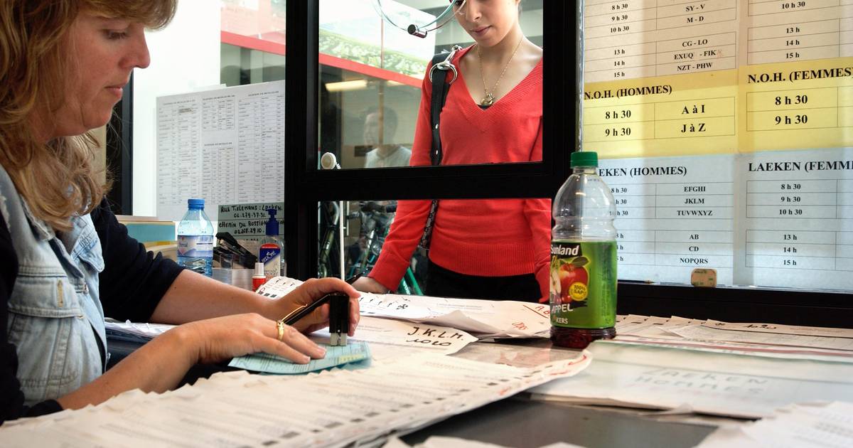 Een op de vier Brusselse jongeren is werkloos | Binnenland | hln.be