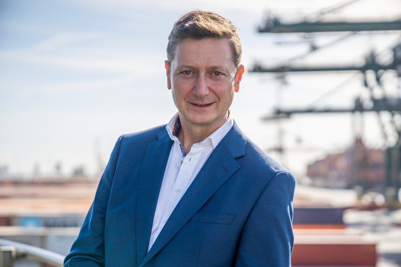 Een immense operatie, gespreid over negen jaar: Port of Antwerp-Bruges ...