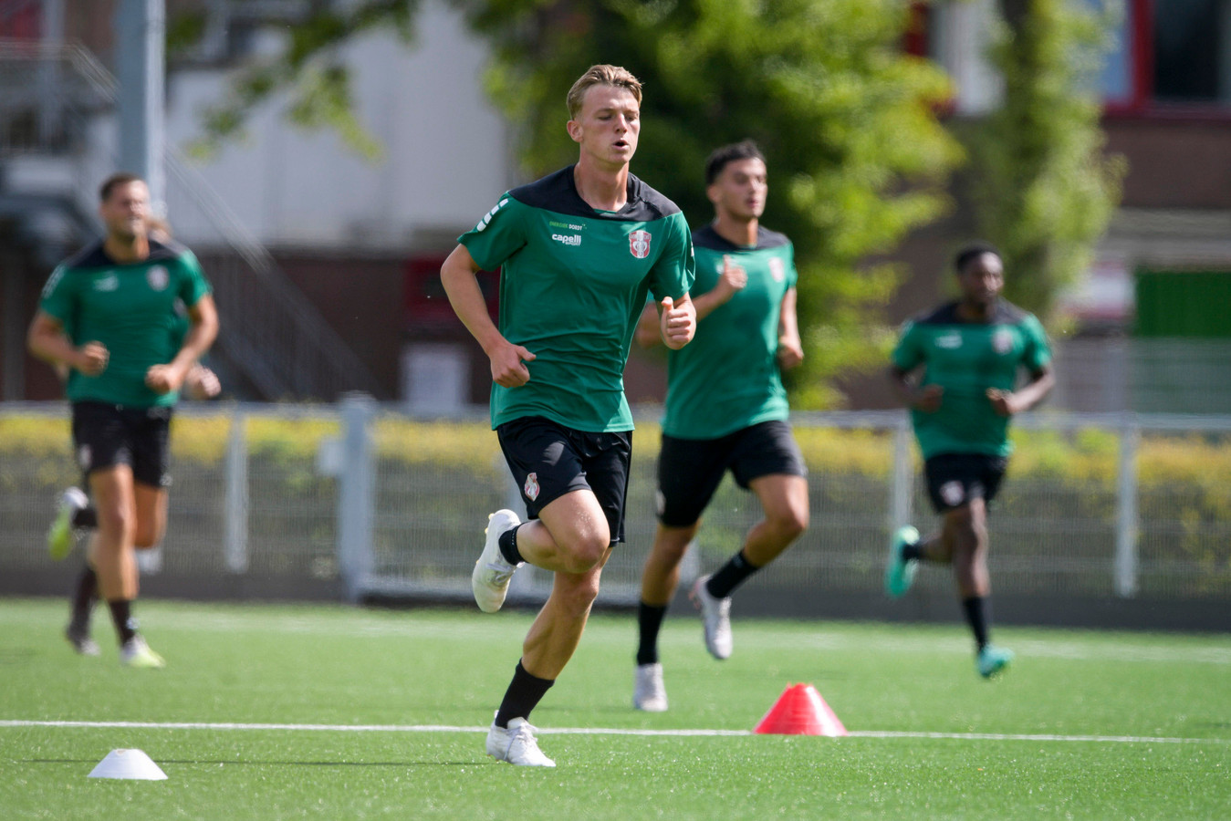 Feyenoorder Guus Baars bij FC Dordrecht op kantelpunt in carrière: ‘Weg ...