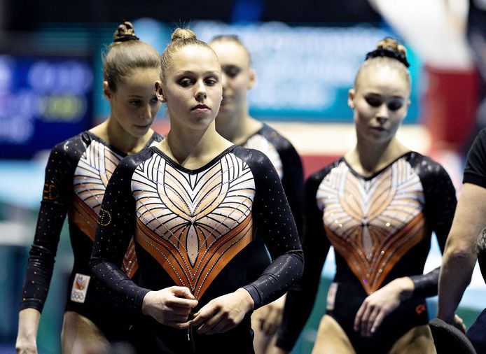 Turnsters voorlopig zesde op WK in Liverpool, finalekansen Naomi Visser en Sanna Veerman ...