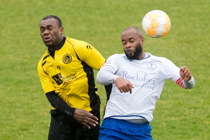 Opmerkelijke stap: oud-prof Lorenzo Davids kiest voor SV Nijmegen | Voetbal Nijmegen ...