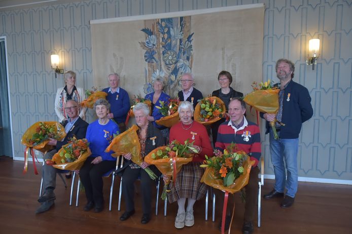 Elf lintjes in Renkum: onder anderen twee echtparen en een broeder ...