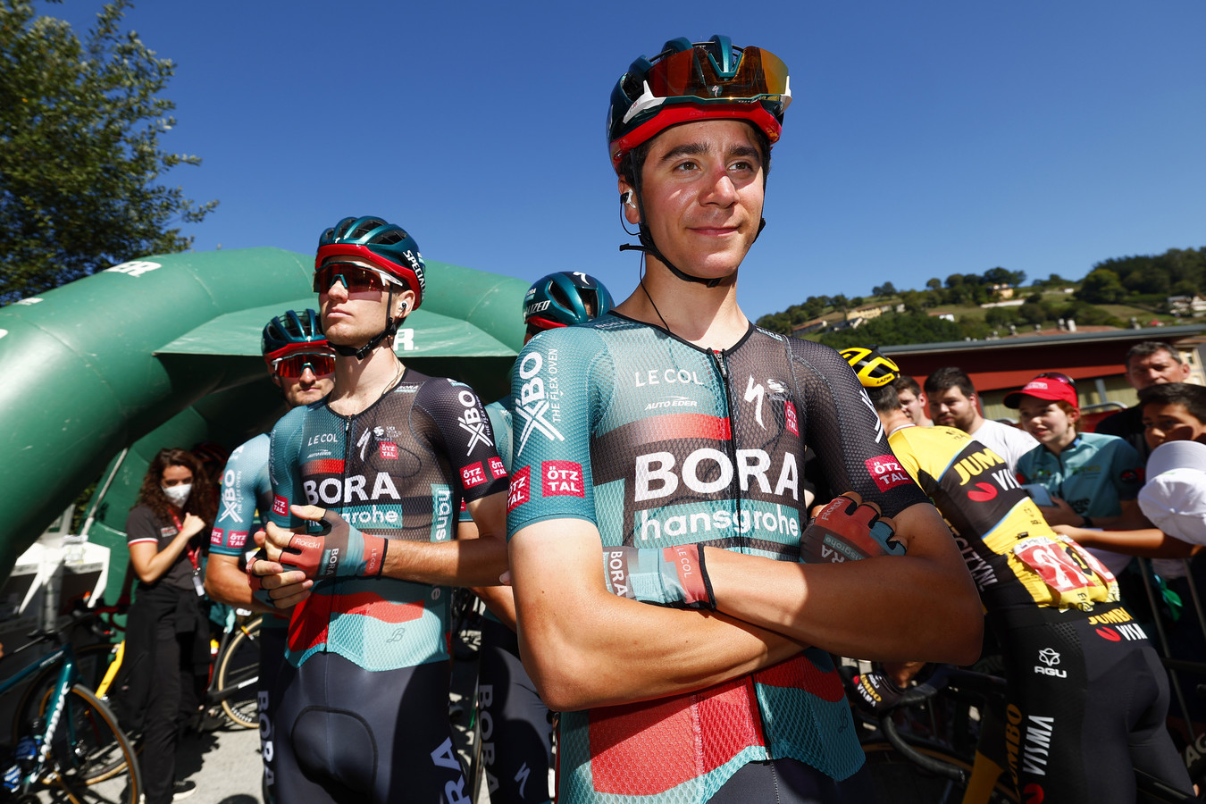 Cofidis-manager haalt uit naar Jumbo-baas Richard Plugge na soap ...