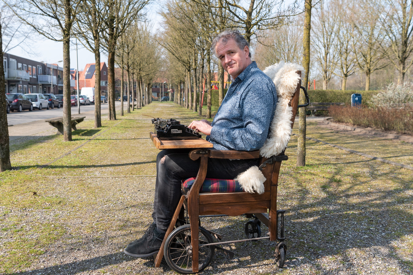 Een overlijden, een scheiding, Hugo maakt voor elk afscheid een passend ...