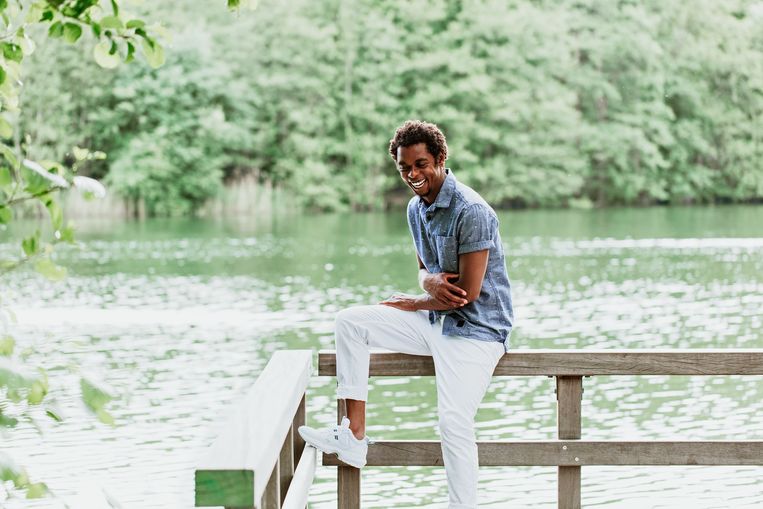 Rapper Typhoon getrouwd met grote liefde Marie en deelt prachtige plaatjes