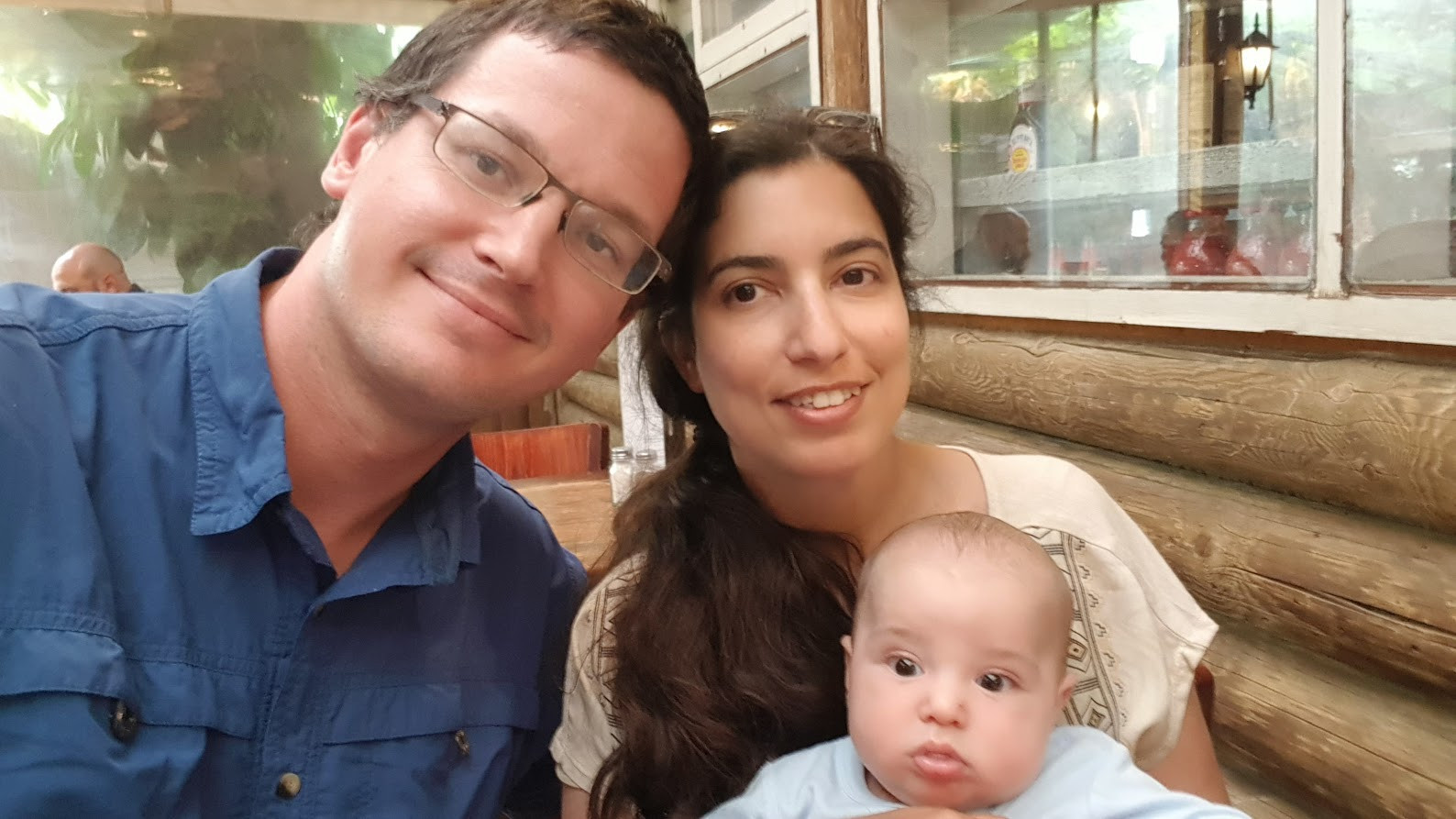 Hier werkte Toon (38) in de supermarkt, in Tel Aviv vond hij de liefde ...