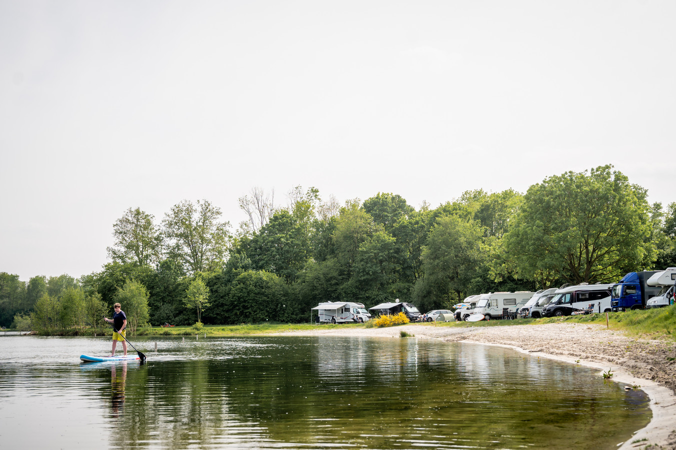 Het was een camperpark, is nu een camping, en die zit vol: ‘We hadden ...