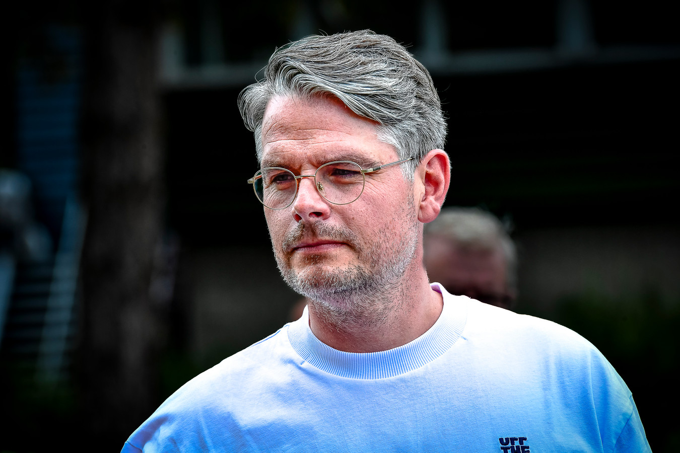 Hoofdtrainer Ronald Ermes legt taken met pijn in het hart per direct ...