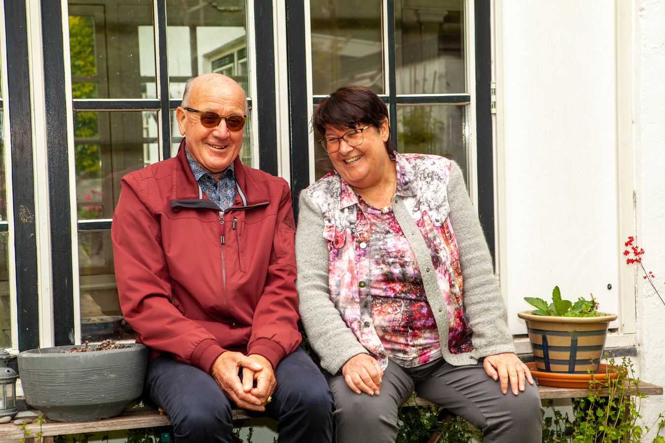 Beppie (61) bleef het liefst single: ‘Wat moet ik met zo’n vent op de ...