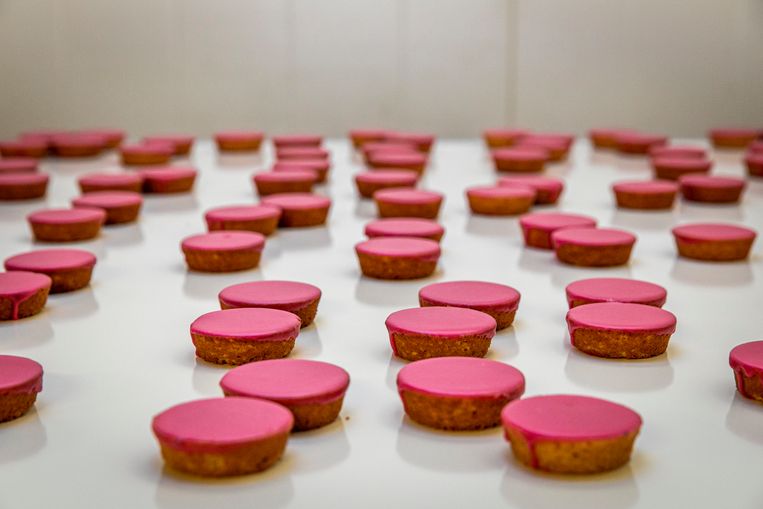 Het succes van de onverwoestbare kantineklassieker: de roze koek