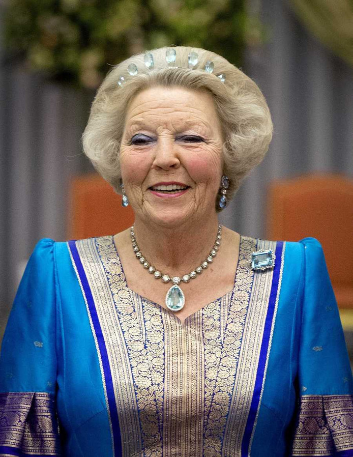 Koningin Beatrix 75 jaar | Binnenland | AD.nl