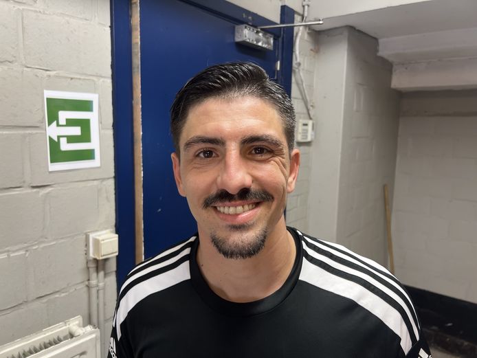 Simo Roumpoulakou dit seizoen linksachter van Eendracht Aalst: “Het ...