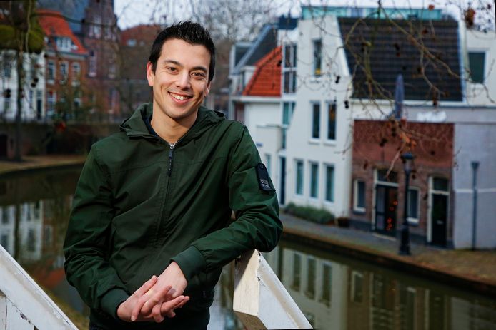 Utrechtse cabaretier Andries Tunru vanavond in finale De Slimste Mens ...