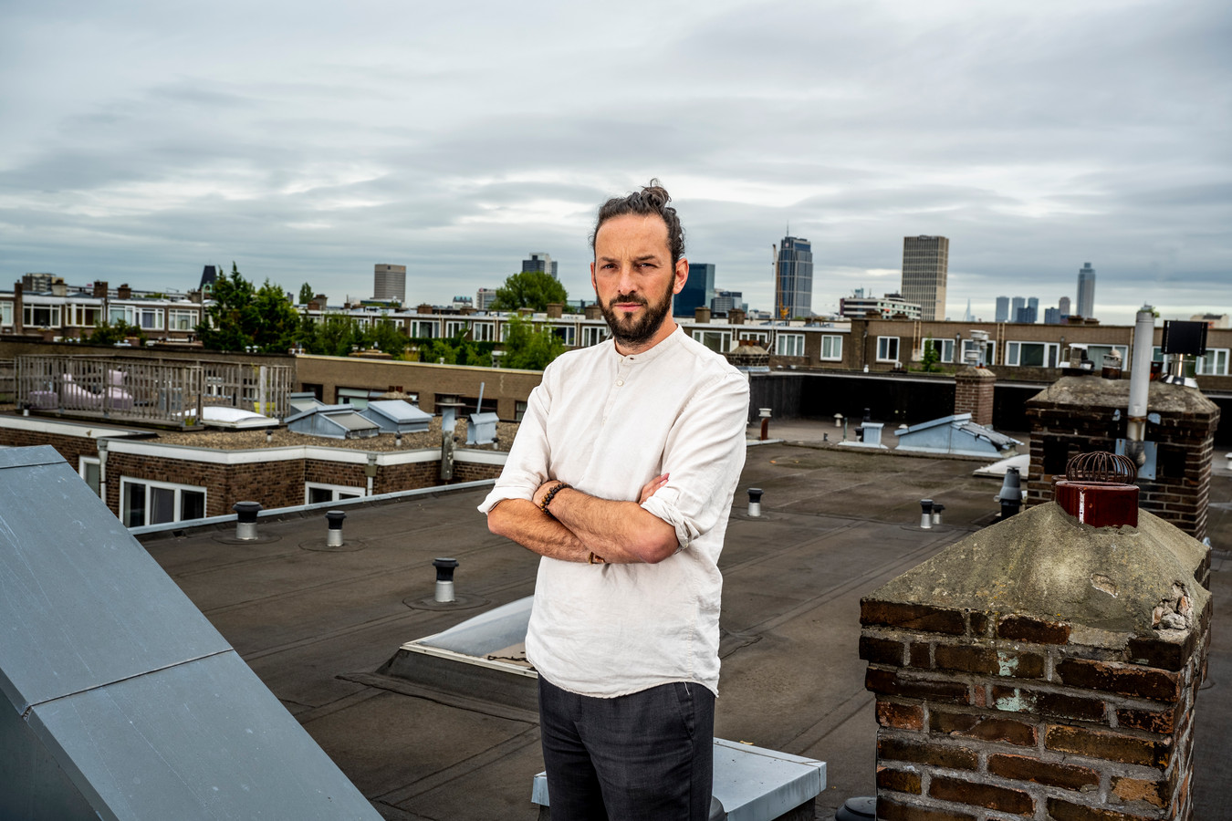 Michael verbaasd: hij mag geen dakterras bouwen, maar zijn buren kregen ...